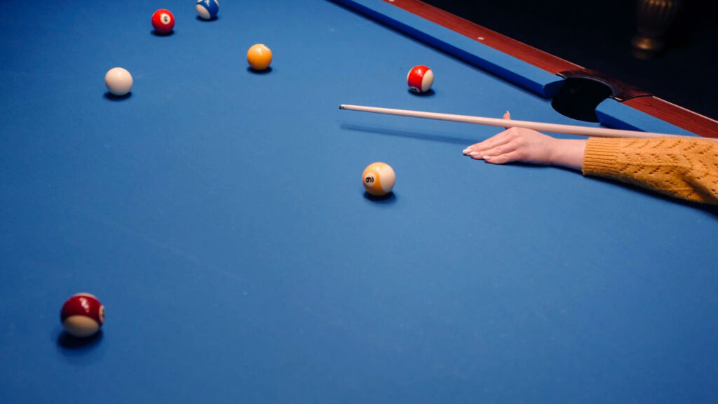 Booking – Rewind Bar